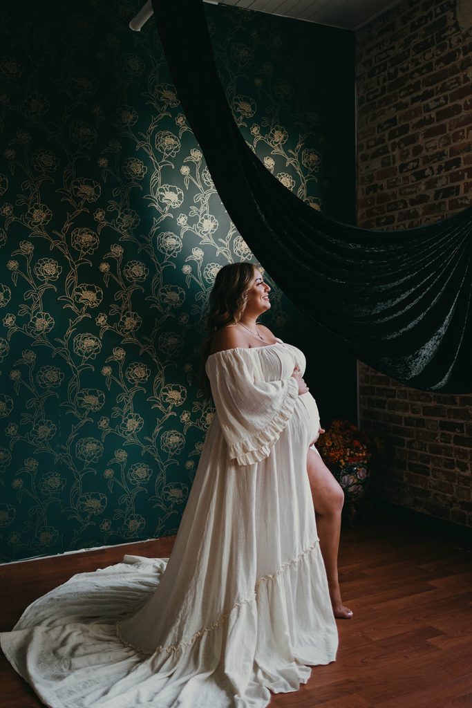 Mama Bump Closet | Brisa | Maternity Gowns for Photoshoot